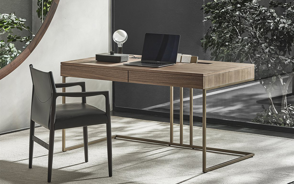Porada Kepler Desk